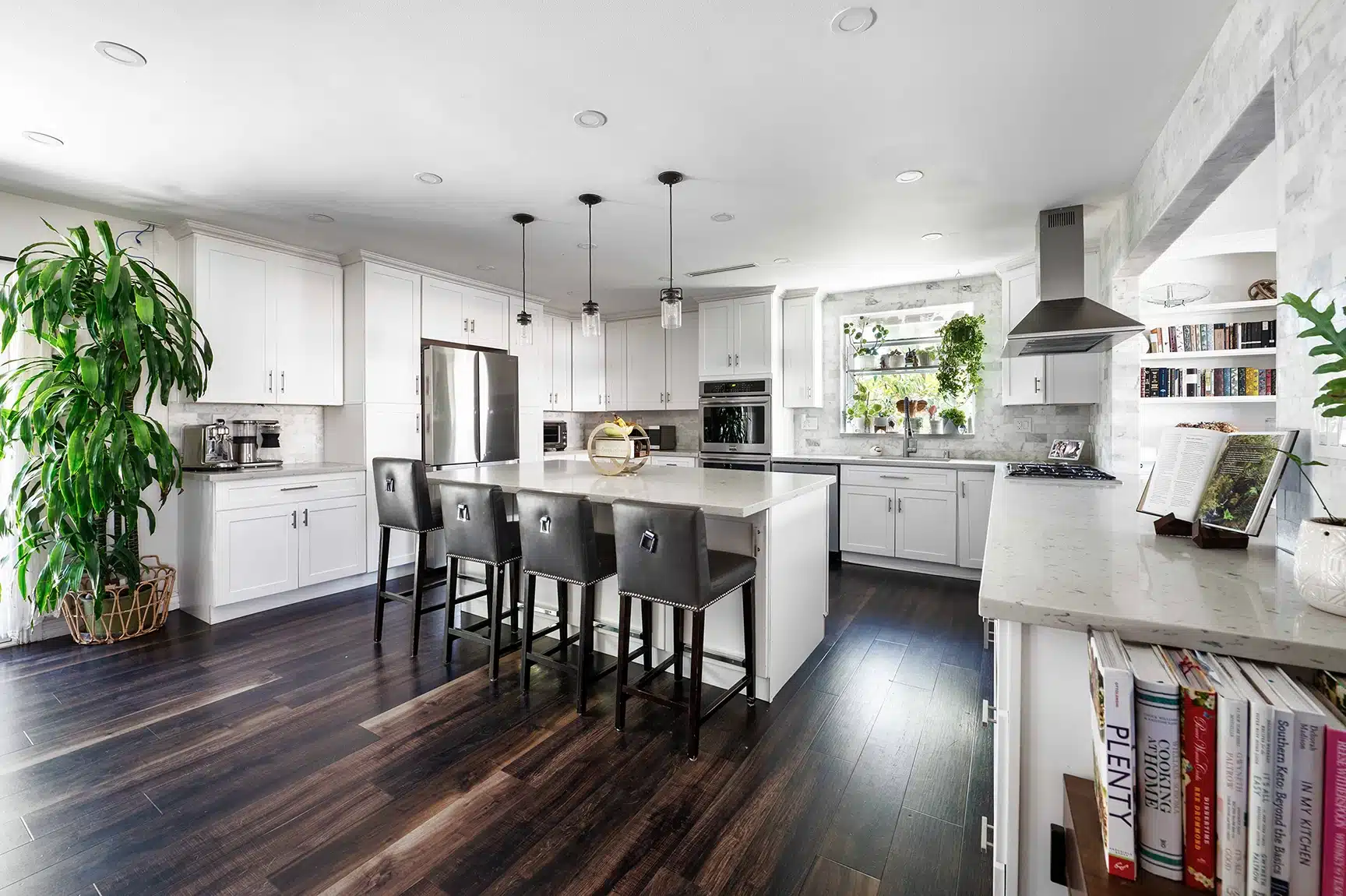 Custom Home Builders - JDB Builders Inc.